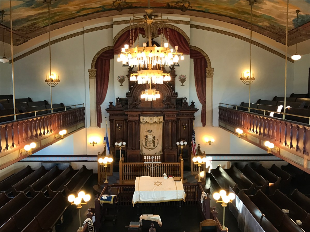 Walnut Street Shul Preserves the Future | InSights